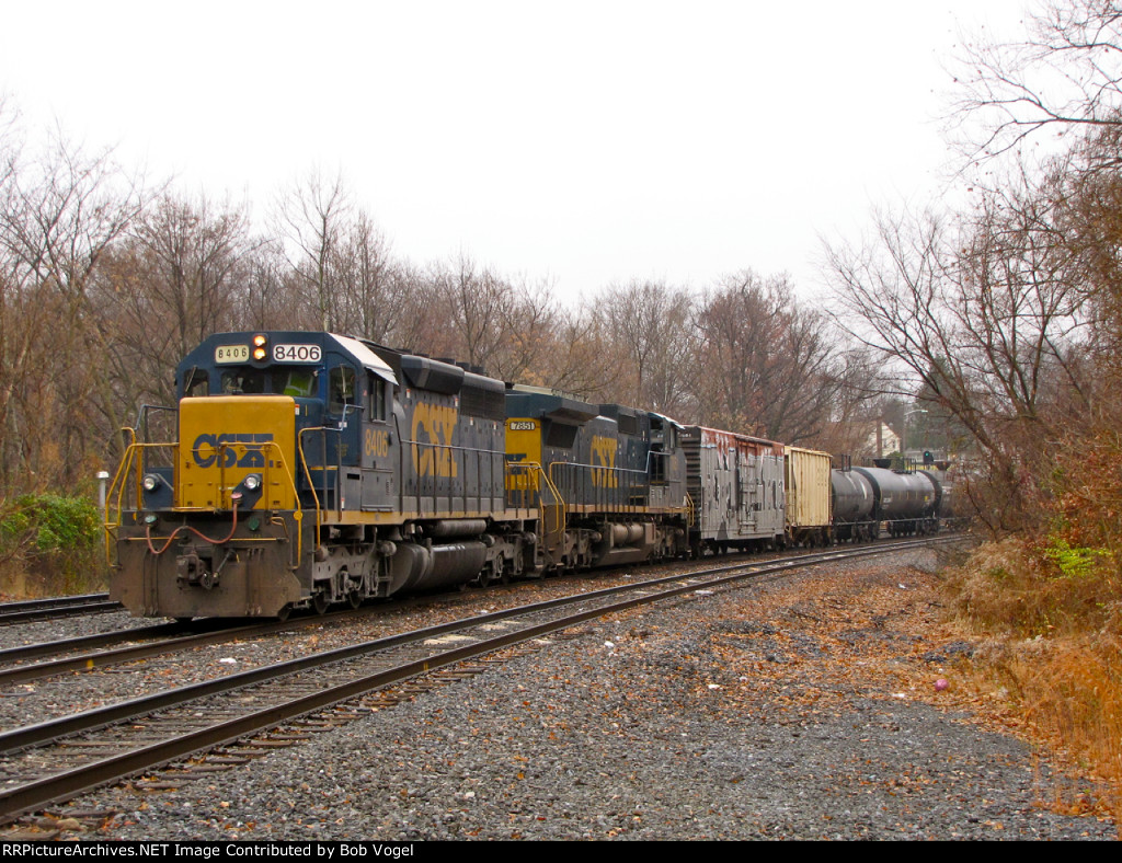 CSX 8406 and 7851